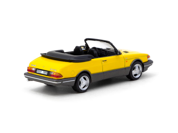 Tarmac Works 1/64 Saab 900 Turbo Convertible Yellow with Tarmac Cards